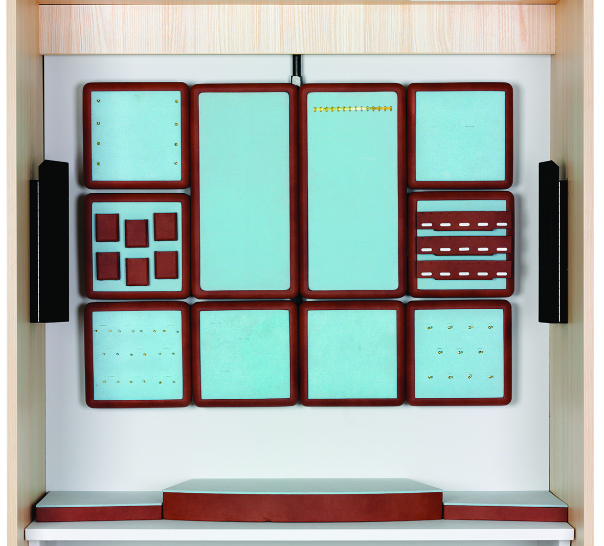 Mayfair Display – Midland Displays